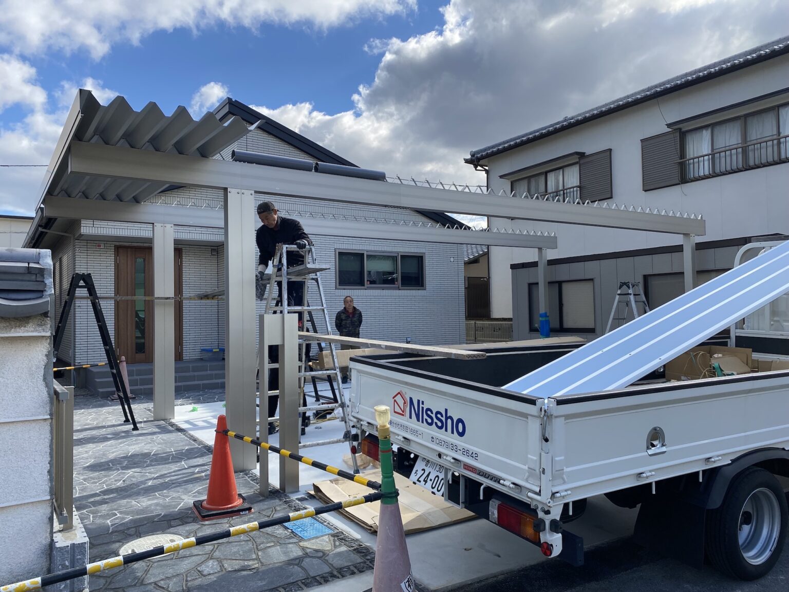 【施工事例】YKK AP「ジーポートPro」施工の様子をご紹介 | スタッフblog | Nissho